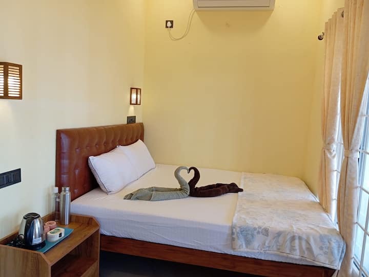 Beachfront Haven At Jonirene Seasands, Raphael R01 - Alappuzha