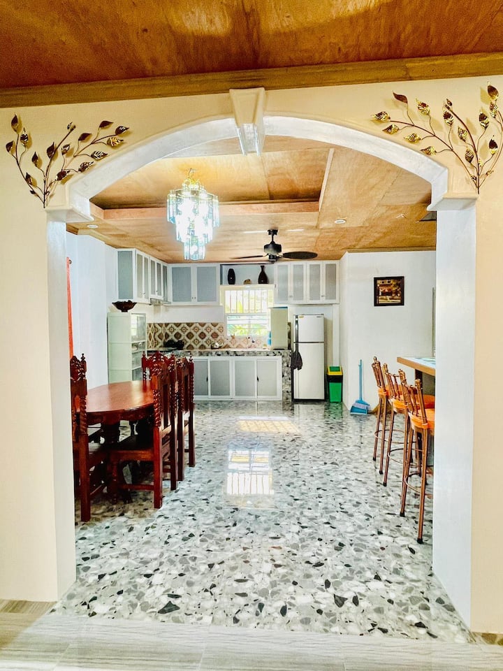 Vacation House 3-bedroom Pangasinan Oasis - Binalonan