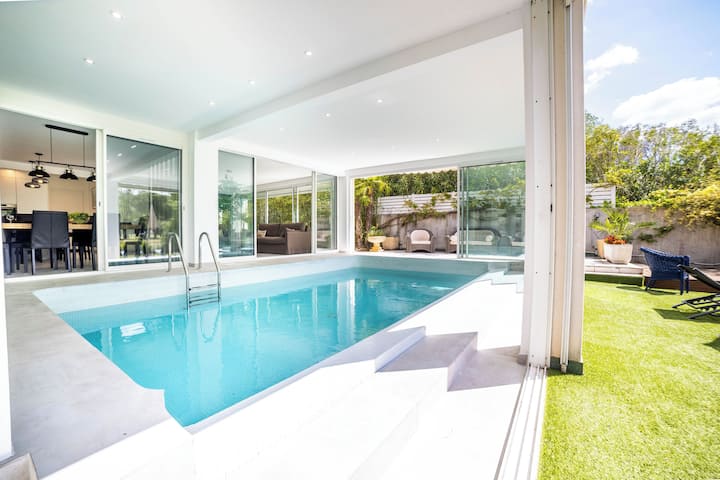 Logement De Prestige Avec Piscine. Vue Sur Le Golf - La Grande-Motte