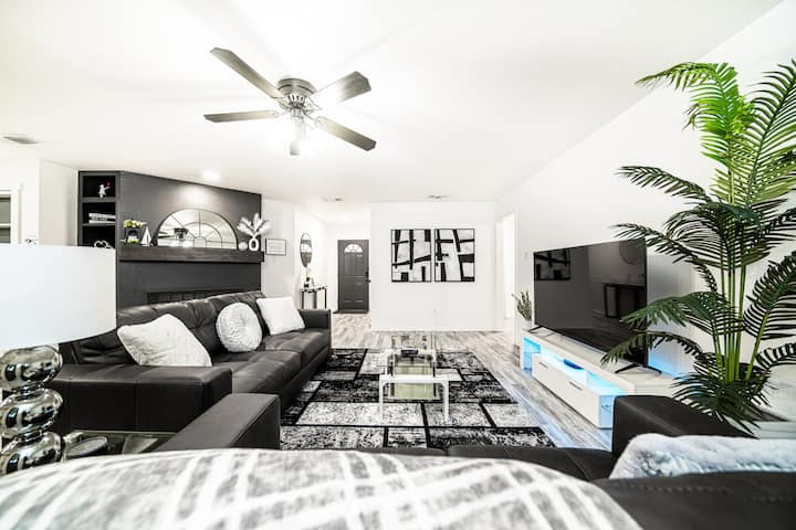 Discounted|large Yard| Fire Pit| Gig Wi-fi|king Bd - Longview, TX