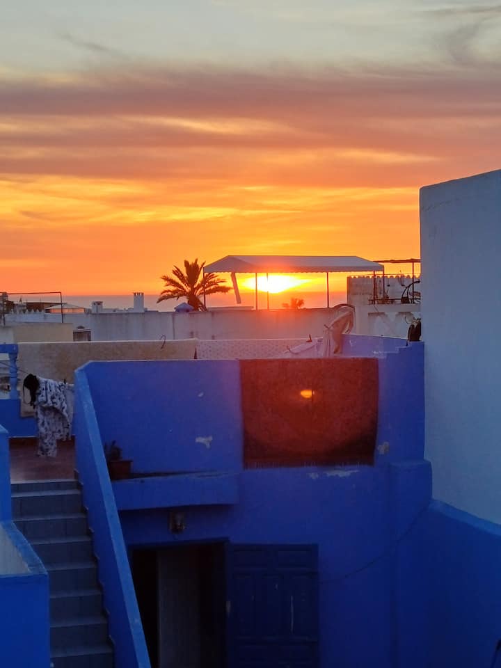 Un Lugar Donde Poner Lo Hallado - Asilah