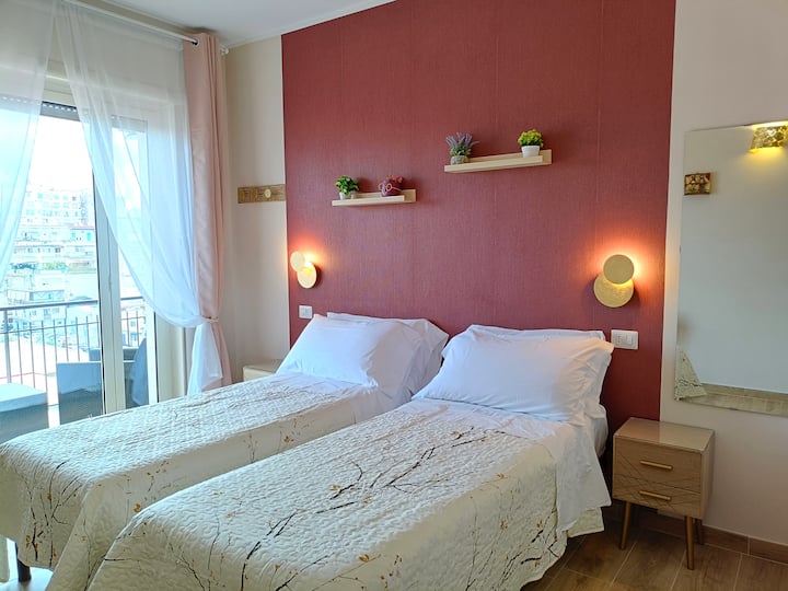 B&b Dal Presepista: Camera Della Fioraia - Itália
