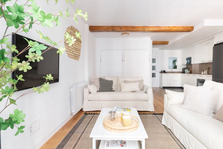 Increíble, Amplio, Cómodo Y Céntrico Apartamento - Pamplona