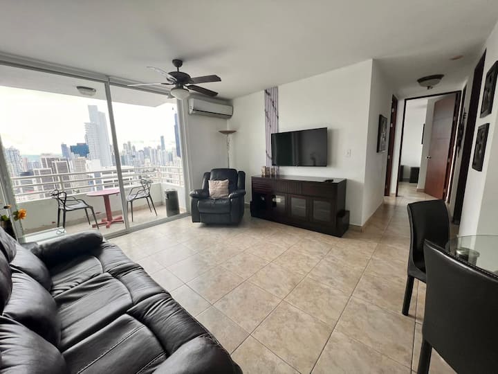 Acogedor Apartamento En El Cangrejo - Panama