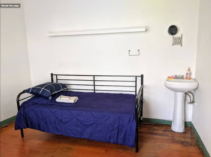 #218 Arts District / Little Tokyo Private Room - Los Angeles, CA