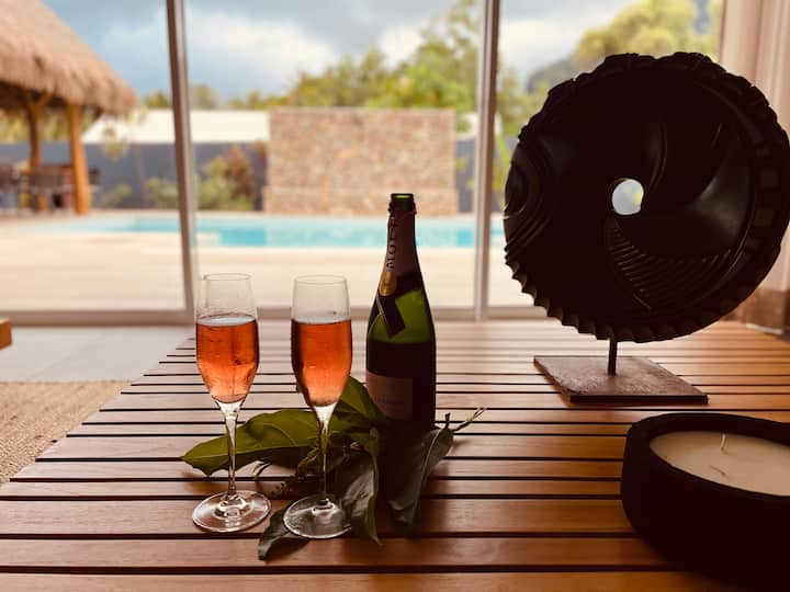 Edenart&pool Paradise Retreat In Cook's Bay Moorea - Polinesia Francesa