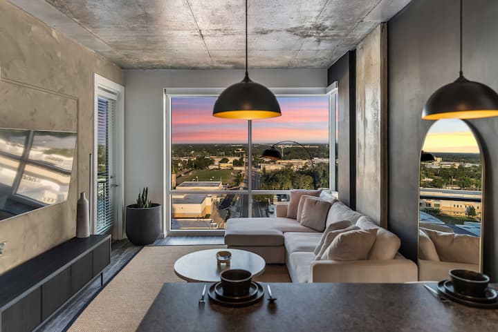 The Blackstone® Luxury 1br W/ King Bed, Gym, Pool - Orlando