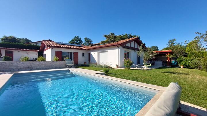 Villa Basque Avec Piscine - Cambo-les-Bains
