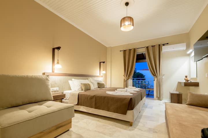 Deluxe Room - Mariliki Studios - Zakynthos