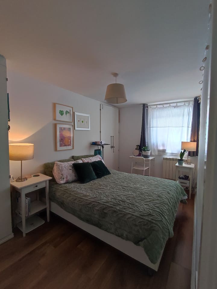 One Bedroom Flat Near City Center - Dublín
