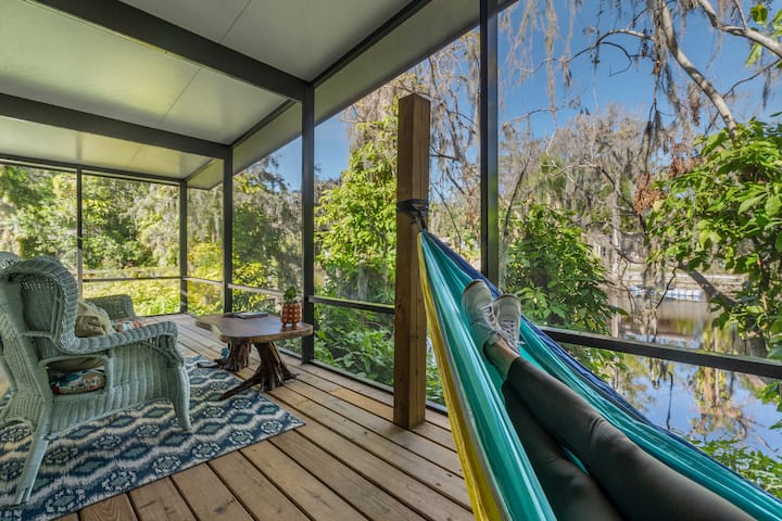 Rivershed
A Riverside Guesthouse Seminole Heights - Tampa