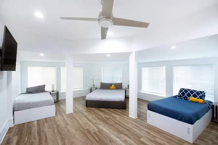 Cozy 3-bed Private Room | Koreatown Near Dtla - Santa Monica, CA