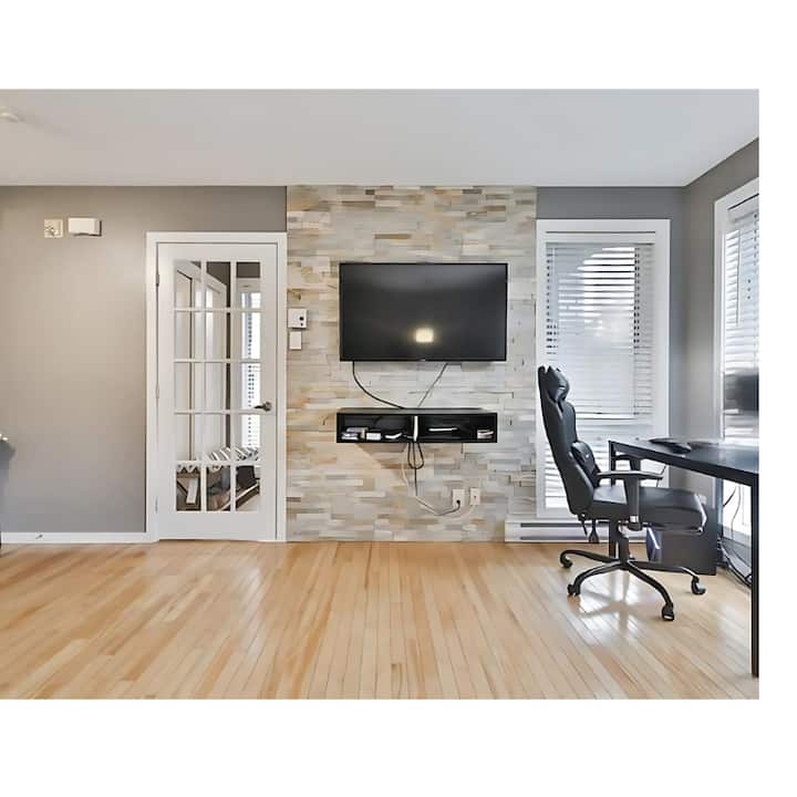 Beau Condo Lumineux Montréal, Location Mensuelle - Montreal