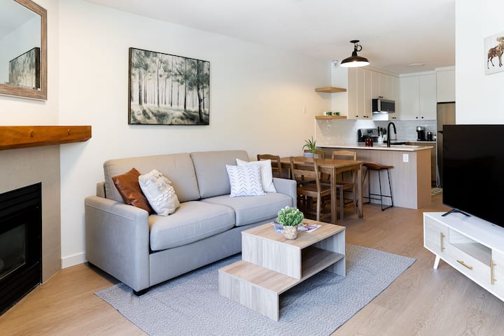 Updated Whistler Vill 1br: Walk To Lifts & Lakes! - Whistler