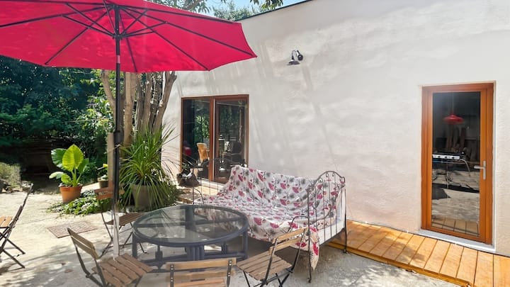 Maison Jardin Terrasse En Centre De Marseille - Marseille