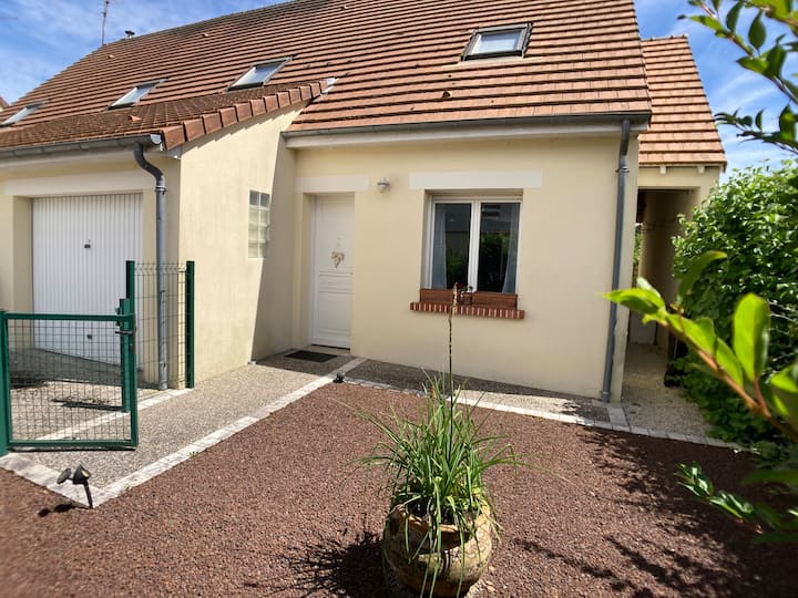 Une Petite Maison Pour Vous Reposer - Blois