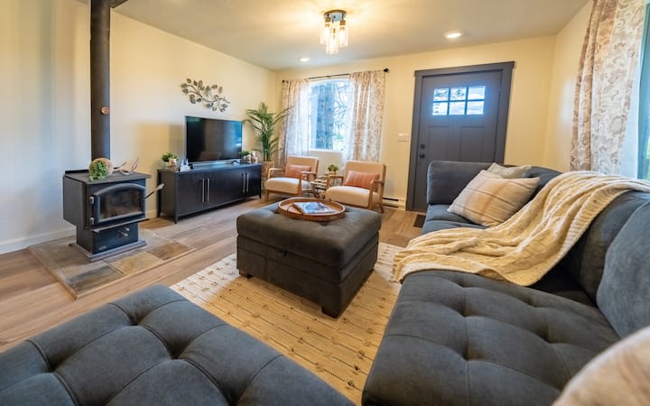 Kootenai River Retreat
Experience Montana! - Libby, MT