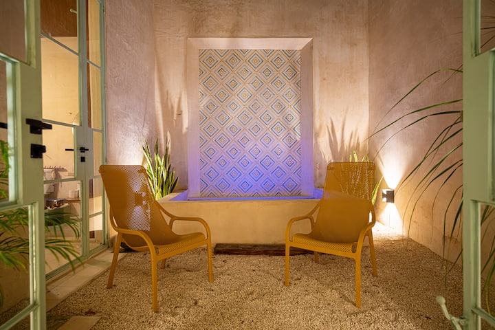 Central Location - Dip Pool, Perfect For Couples - Mérida, México