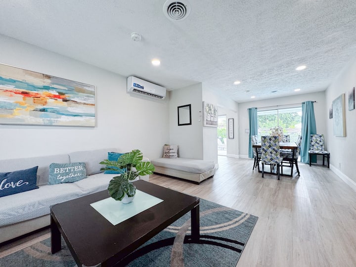 Poolparadise *King Bed *Nearby Beach *Free Parking - Fort Lauderdale, FL