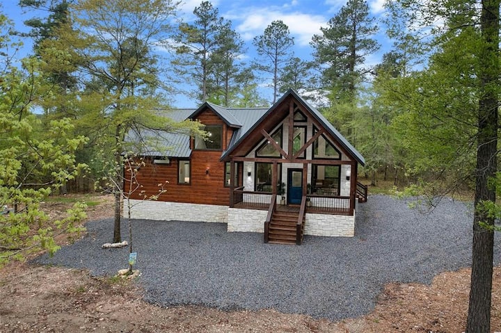 Love On 2 Wheels: Couple’s Cabin - Broken Bow, OK