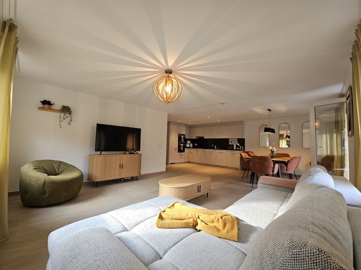 Habibi Apartment - Aare Jungfrau Ag - Interlaken