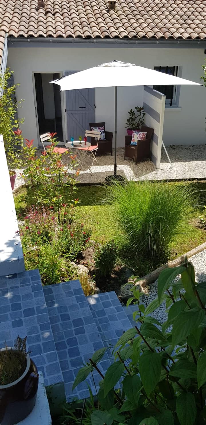 Appartement T2 De 35m2
Sur Terrain Privé En Rdc - Bidart