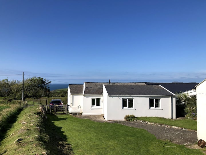 Lovely Cottage Amazing Sea Views - Solva
