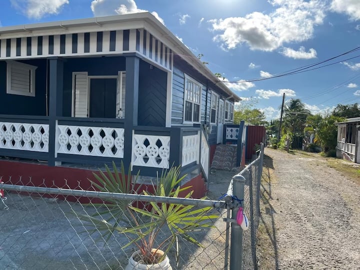 Newly Renovated 2 Bd 2 Bth House - Barbados