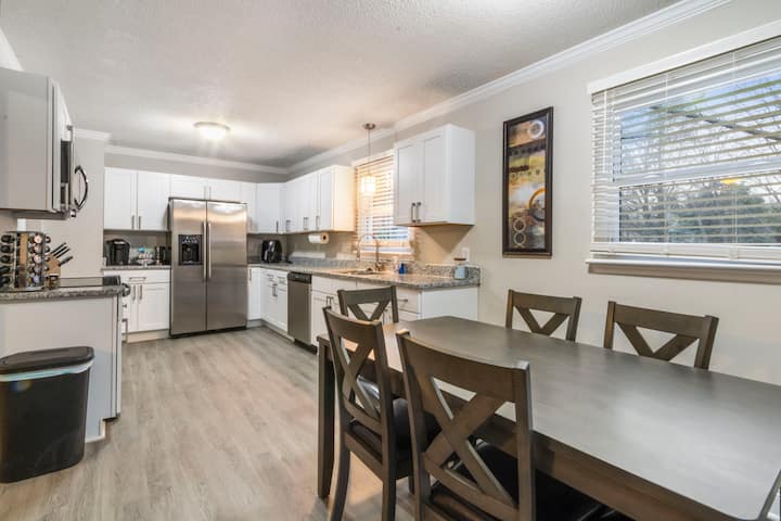 Beautiful & Cozy 3br Home In Monroe - Monroe, NC