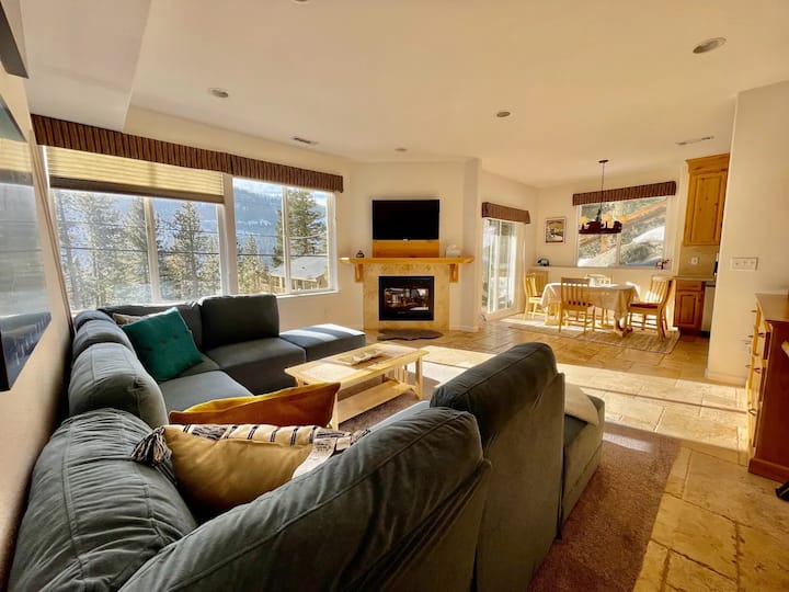 Tahoe Home With Donner Lake View Walktolake Dog Ok - Truckee, CA