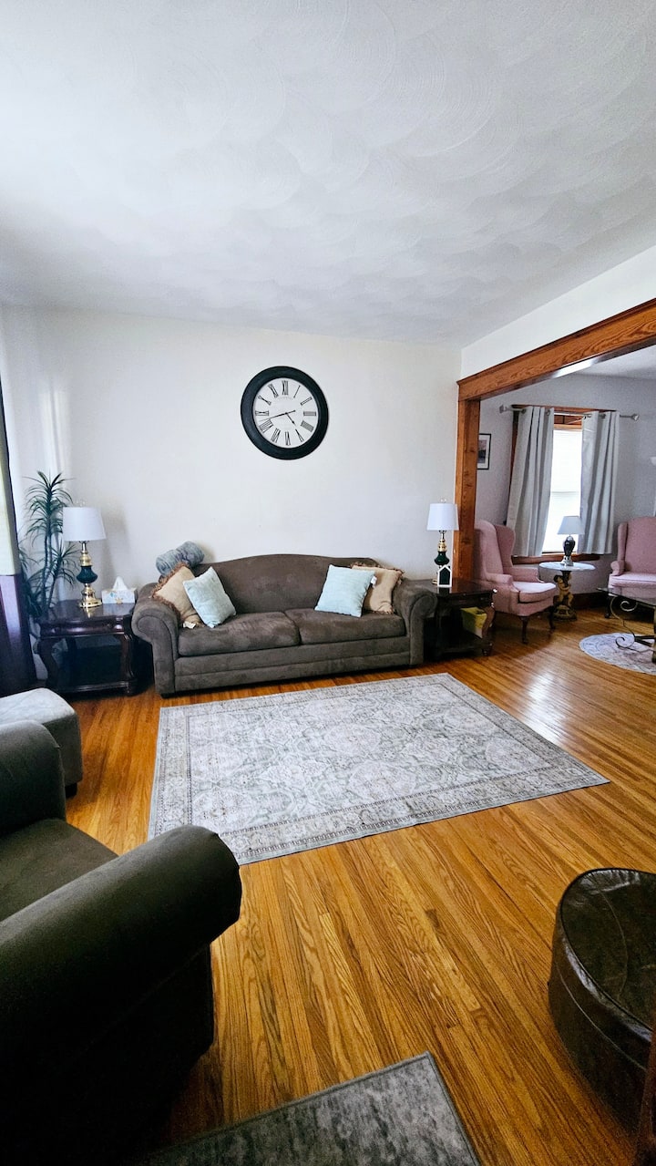 Spacious 3/bd Lwr Apt.billshighmark Stadium/nfalls - Buffalo, NY