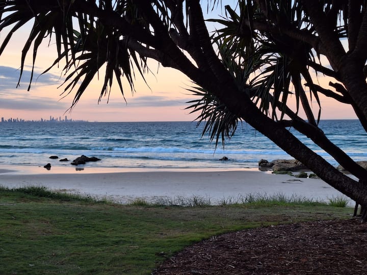 Kirra Coastal Escape - Coolangatta