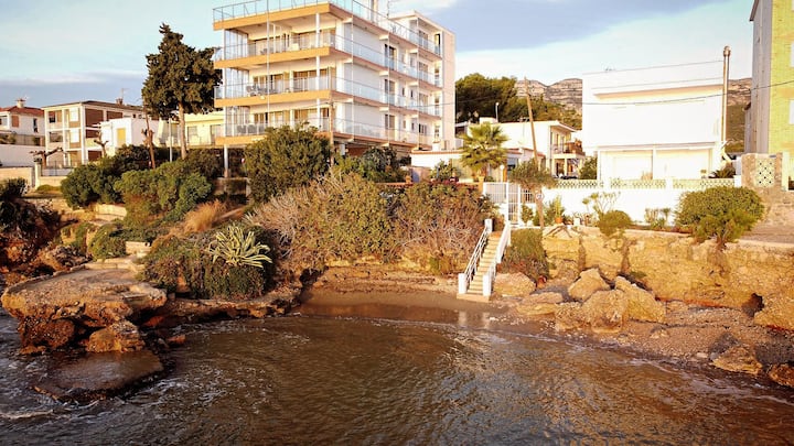 Chalet Delante Del Mar Con Planta Baja Y Jardin - La Ràpita