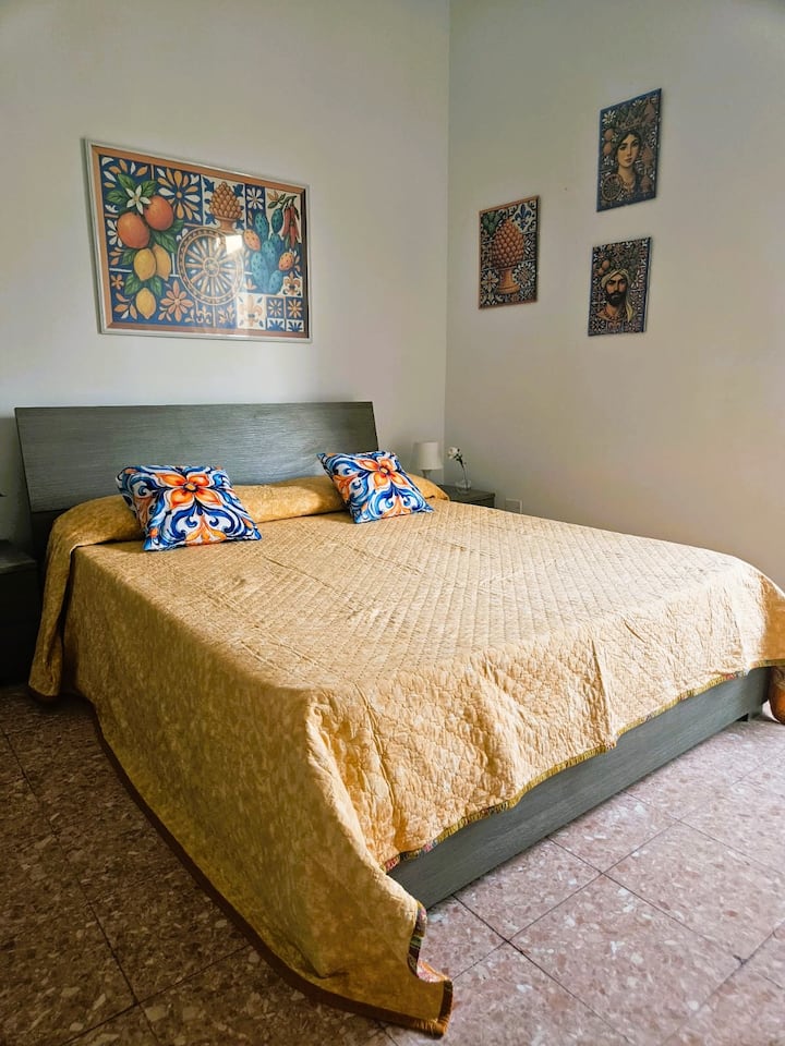 Maison Amendola  Confortable  Au Centre De L'ile - Lipari