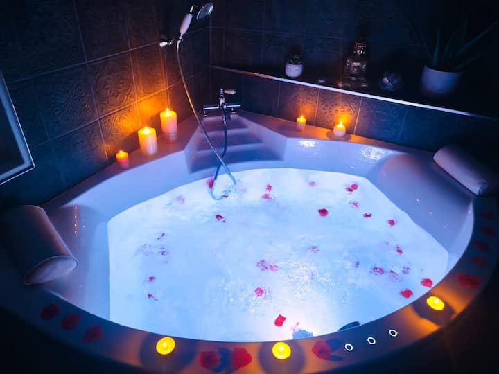 Jungle Romantique Spa & Cinéma Sous Les Arbres - Amiens