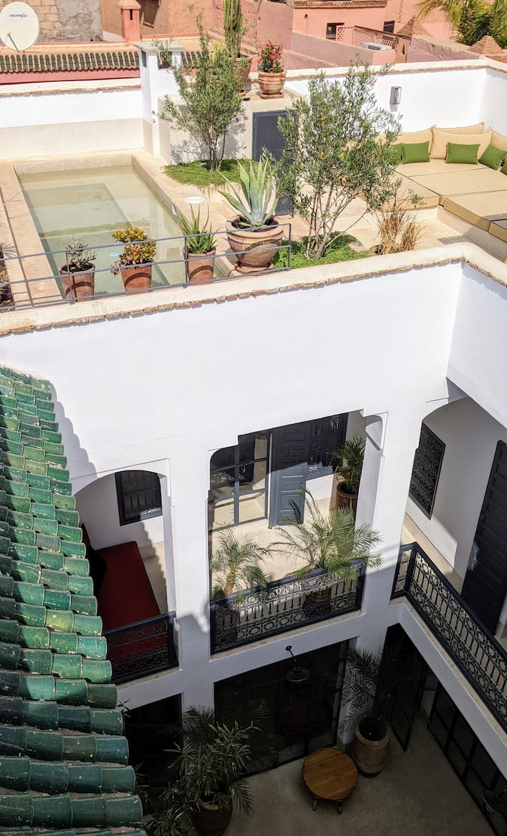 La Radieuse: Riad Entier- Piscine-10 Personnnes - Marrakesh