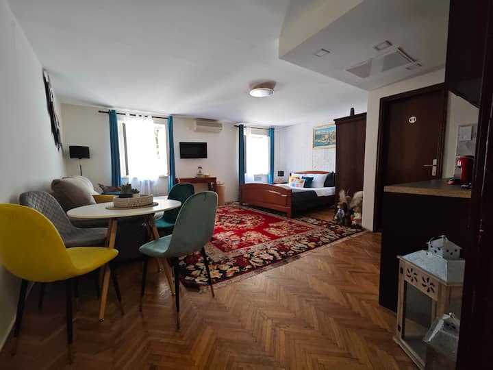 Beatrix Suites King Suite - Budva