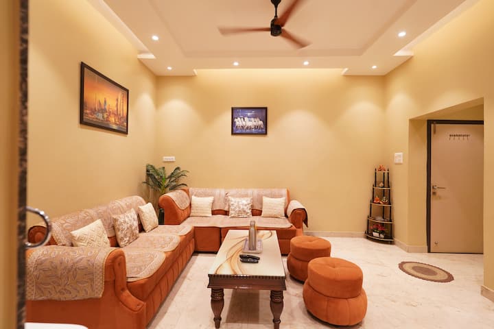 Janaki Villa - 2 Bhk Luxe Stay - Varanasi