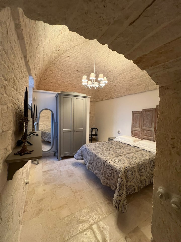 Trulliocchidipietra Historical Experience - Alberobello