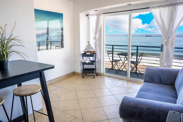 Beachfront, Sun, Sand & Fun - Cozy 1 Bdr Apt - Playas De Tijuana
