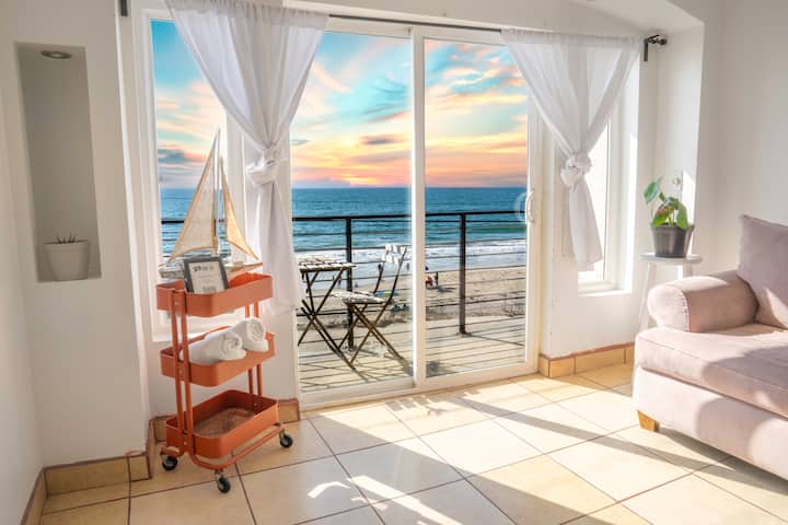 Stunning Beachfront 1 Bdr - Playas De Tijuana