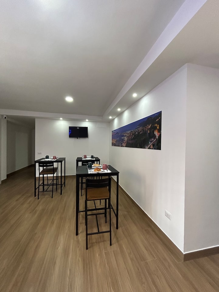 Camera In Costiera Amalfitana Con Bagno Privato - Vico Equense