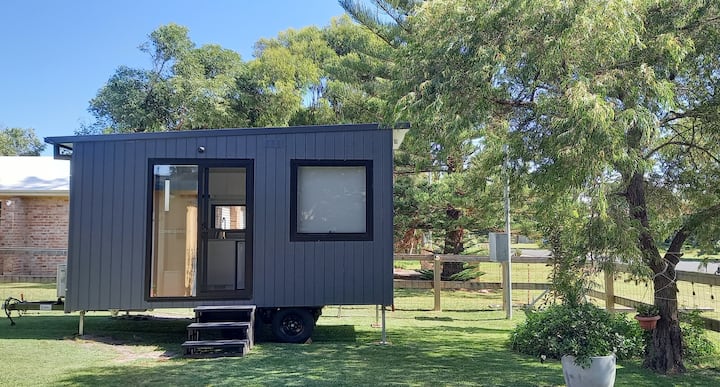 What A Life - Tiny Home On The Beachfront - Callala Bay