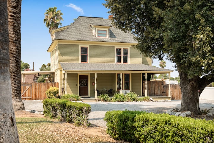 Timeless Century-old Residence - Mentone, CA