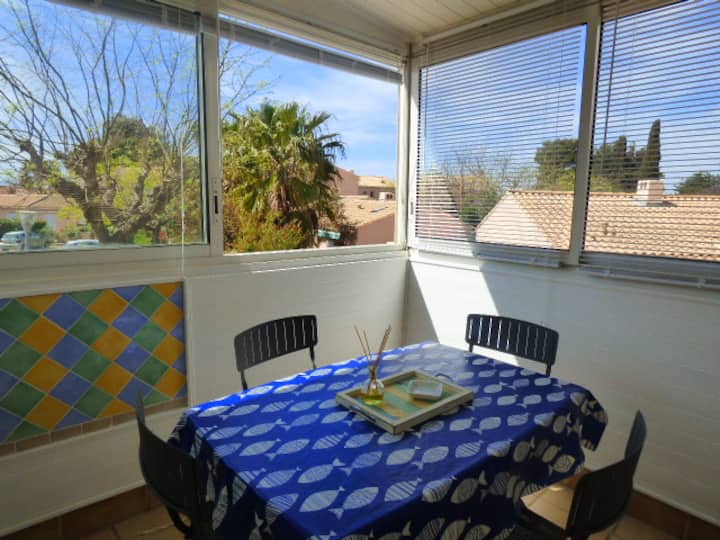 3 Pièces Avec Véranda Et Clim. - La Londe-les-Maures