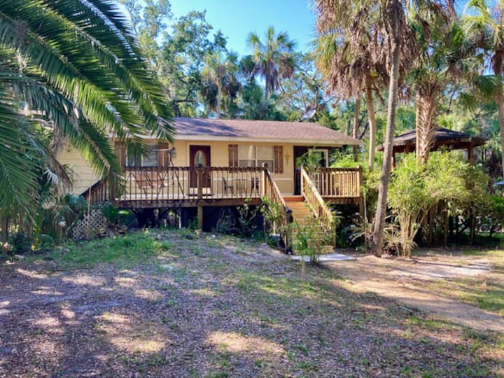 Captains' Lodge - Homosassa, FL