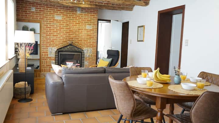 Maisonnette 2 Chambres Au Calme - Parking & Jardin - Doornik
