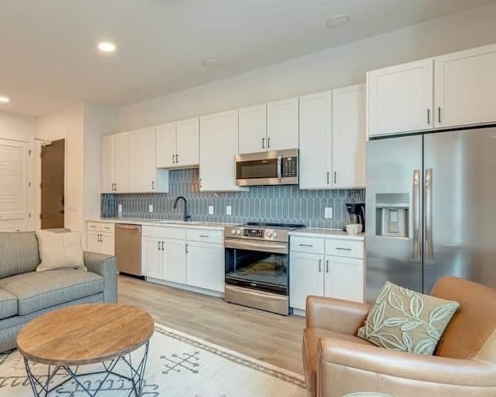 Halley House | East Nashville | 2 Miles Downtown! - Nashville, TN