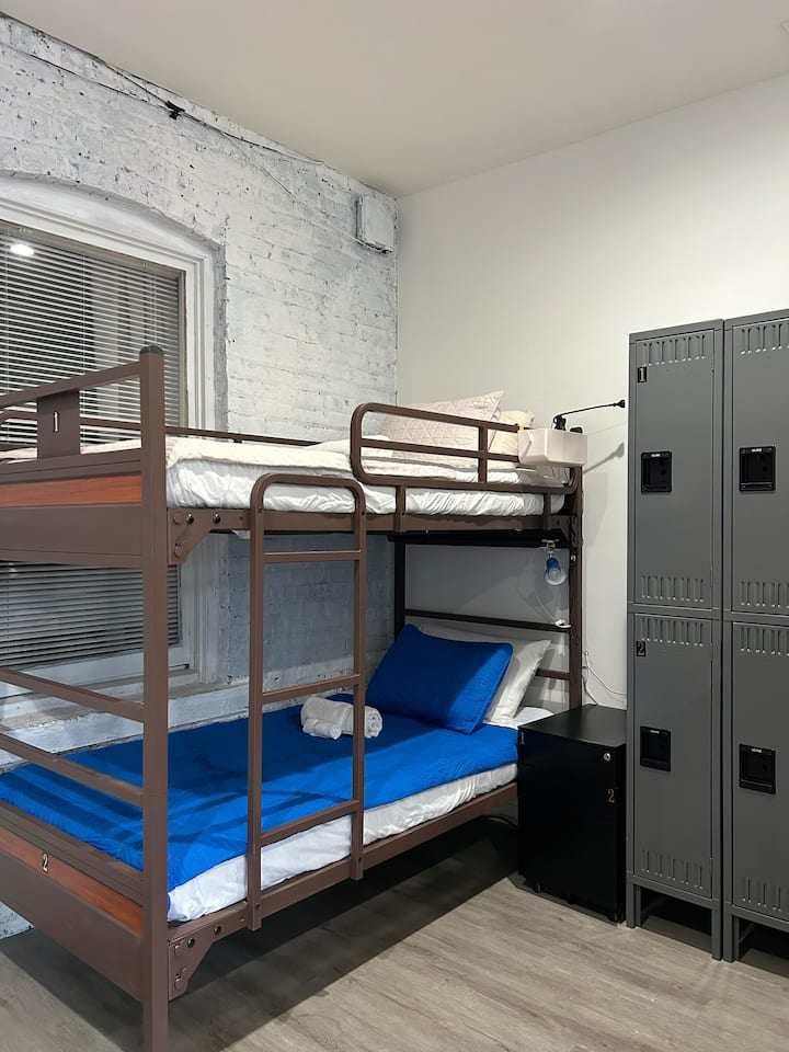 Bunkbed In Shared Dorm For Digital Nomads - 