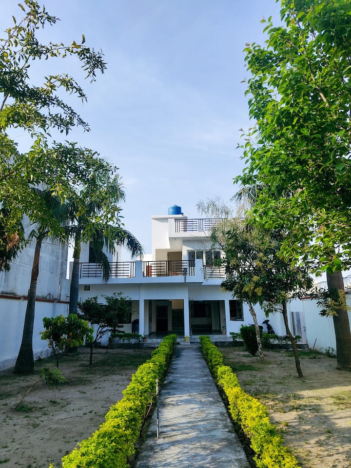 Alaknanda 1st Floor | Ganga Getaway Homestay - Haridwar